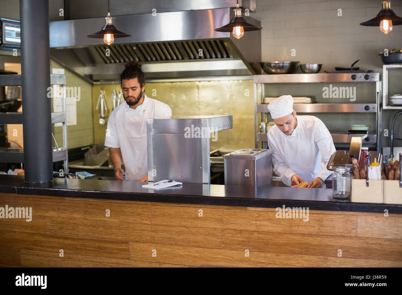 Professional chefs hi-res stock photography and images - Alamy