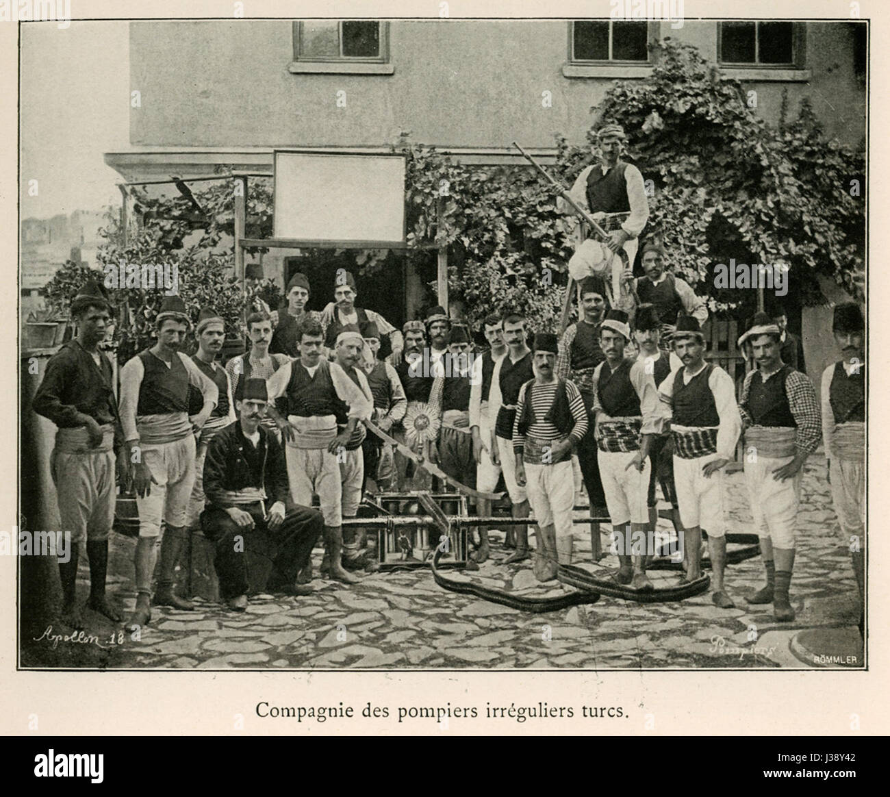 Irréguliers hi-res stock photography and images - Alamy