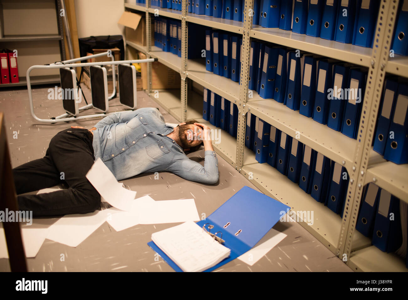 Workplace injury hi-res stock photography and images - Alamy