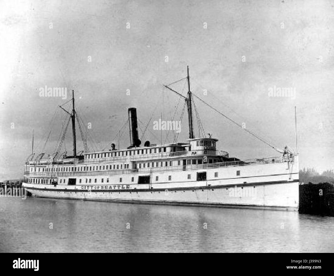 This historic photograph from around 1897 shows the City of Seattle ...