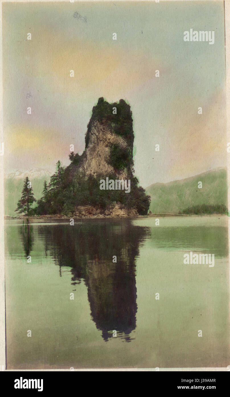 Photo mounted hi-res stock photography and images - Alamy