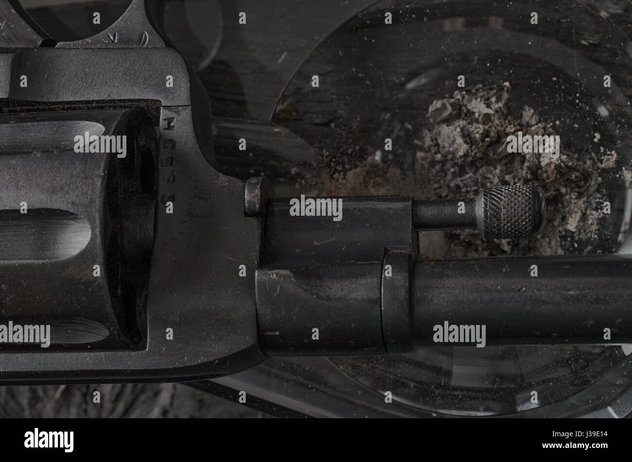 No smoking gun hi-res stock photography and images - Alamy