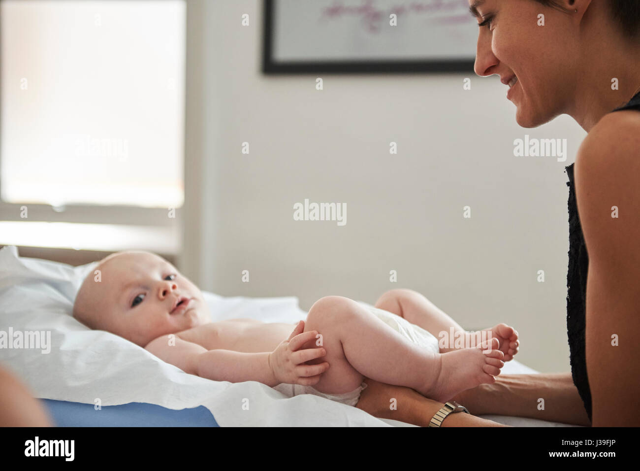 Osteopathy child hi-res stock photography and images - Alamy