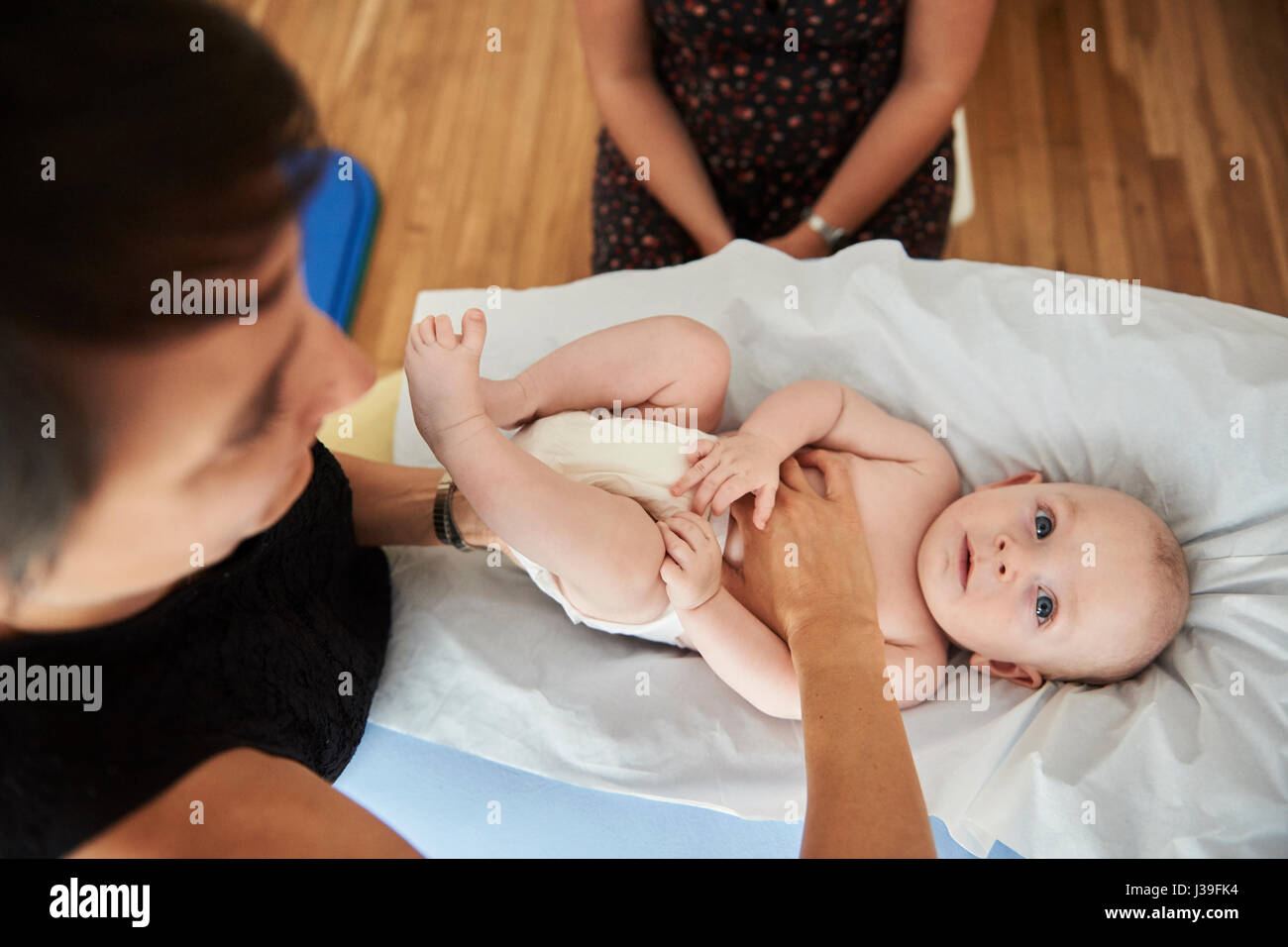 Child boy osteopath hi-res stock photography and images - Alamy