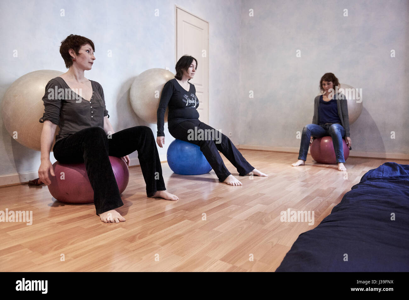 Perineal exercises hi-res stock photography and images - Alamy