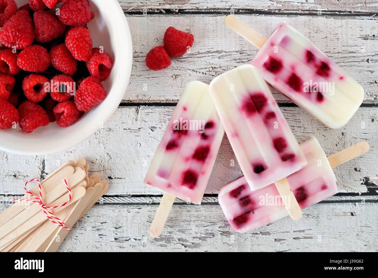 Popsicles hi-res stock photography and images - Alamy