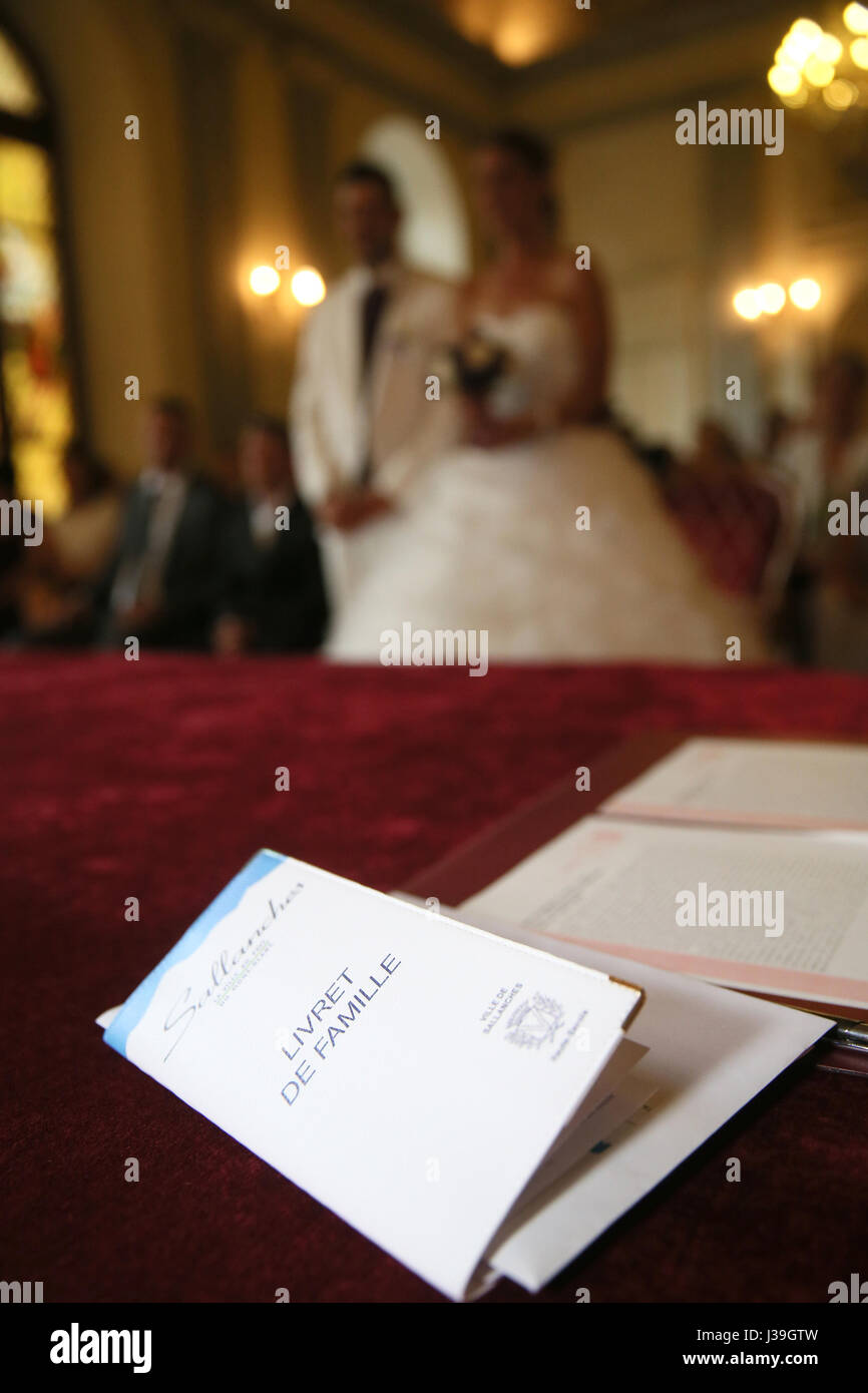 Marriage register book hi-res stock photography and images - Alamy