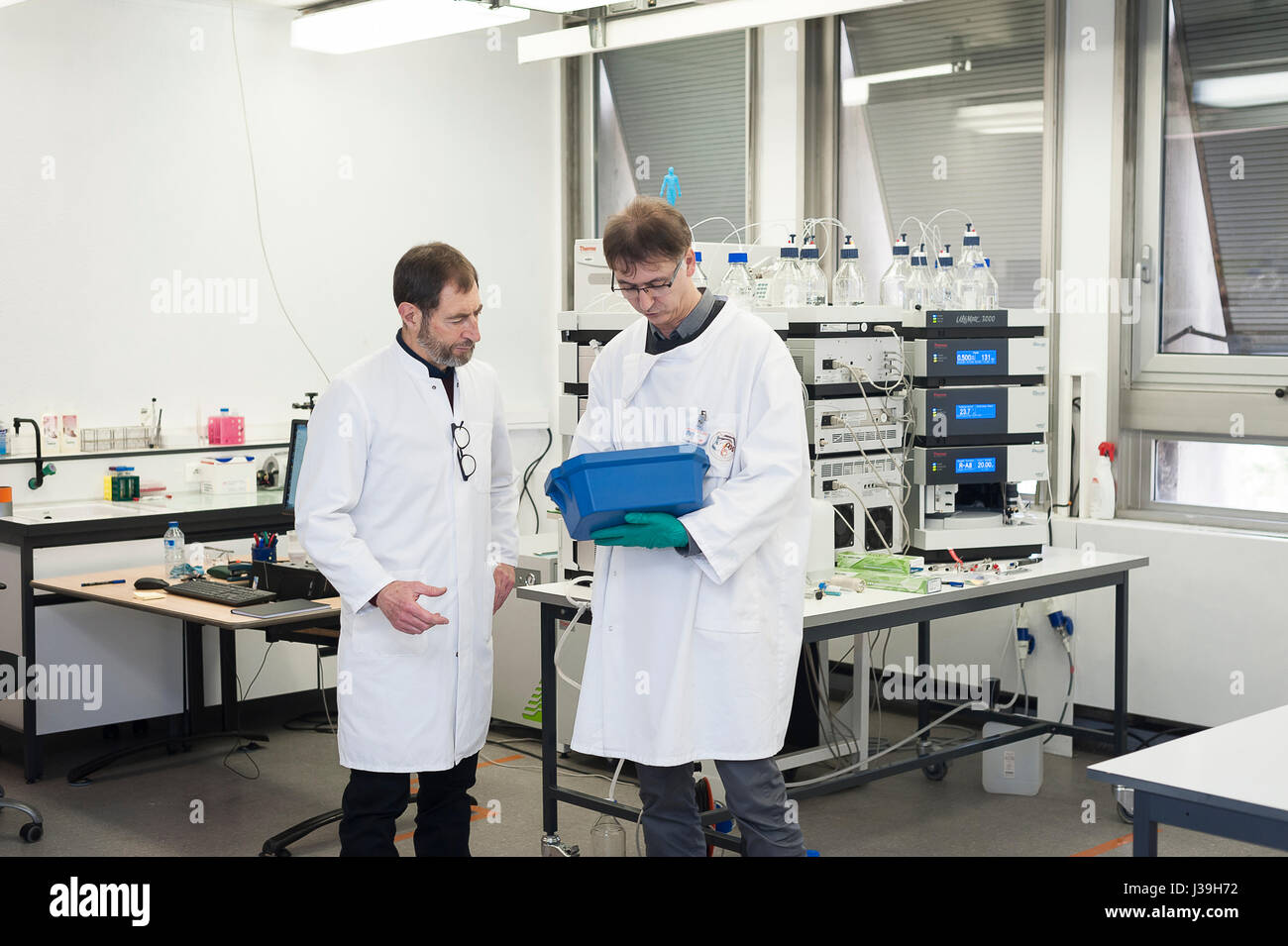 Cancer mass spectrometry hi-res stock photography and images - Alamy