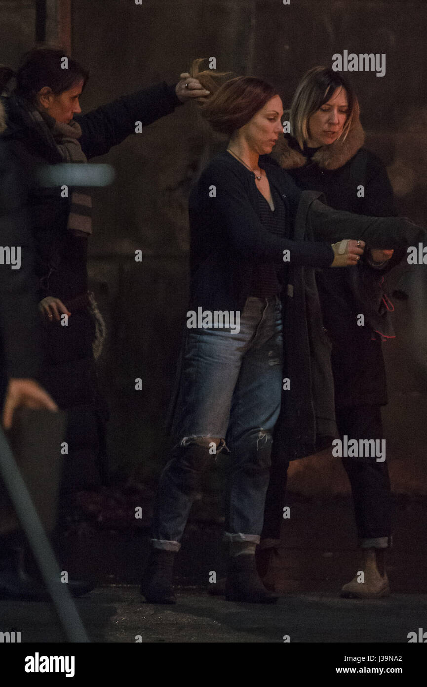 Filming of 'Avengers: Infinity War' on the Royal Mile in Edinburgh ...