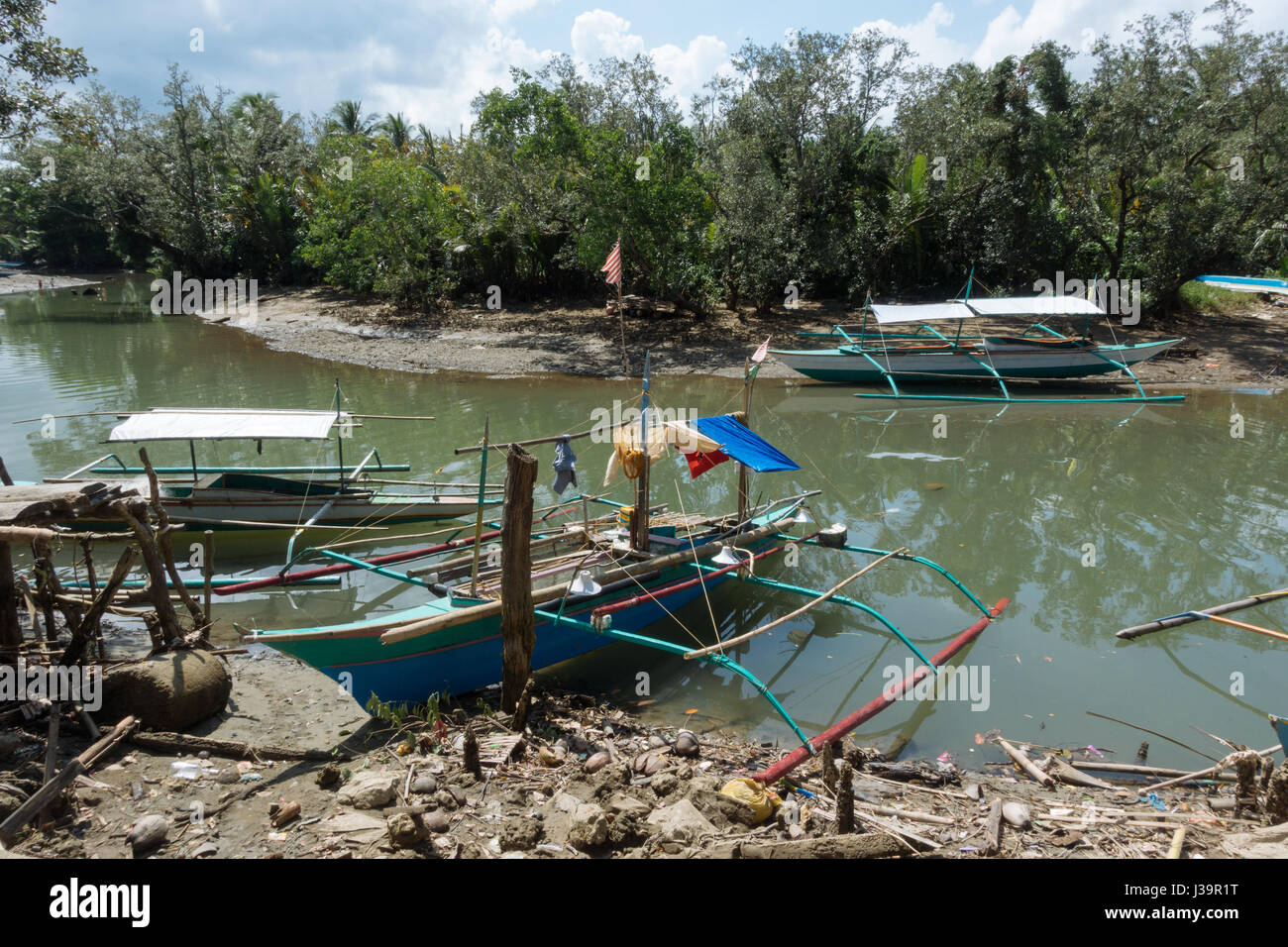Community in philippines hi-res stock photography and images - Alamy