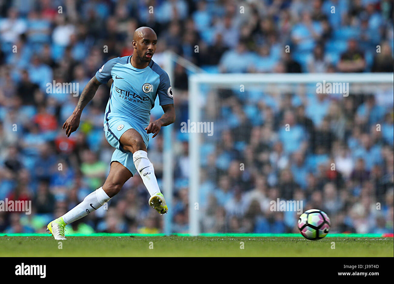 Fabian delph manchester city hi-res stock photography and images - Alamy