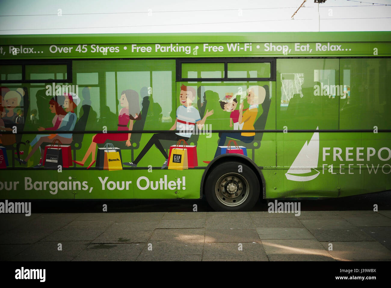 Bus advertising hi-res stock photography and images - Alamy