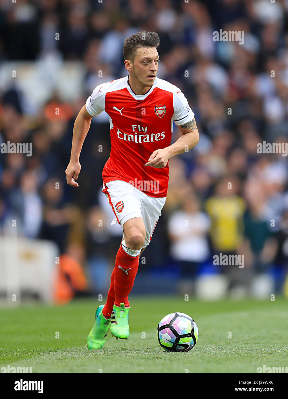 Mesut Ozil, Arsenal Stock Photo - Alamy