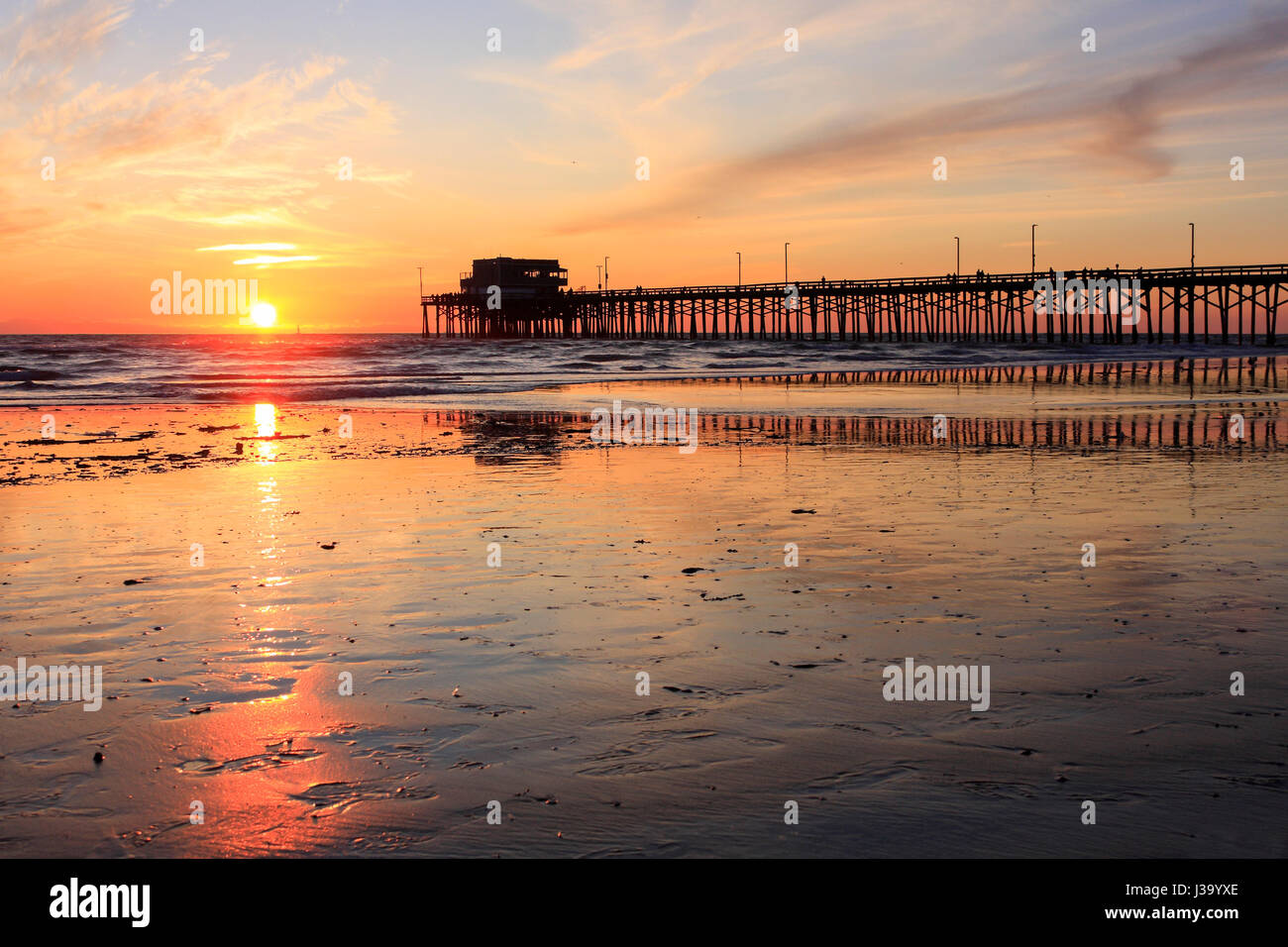 Sunset at Newport beach pier, California Stock Photo - Alamy