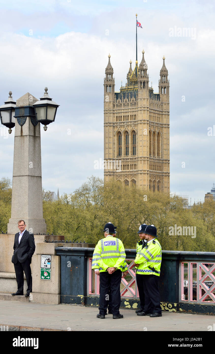 Metropolitan police london lambeth hi-res stock photography and images ...