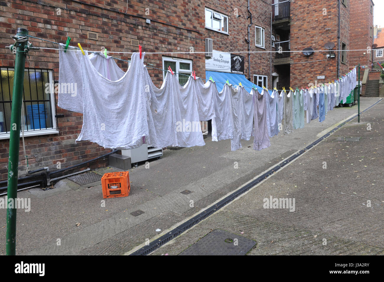 Washing line in back yard in Whitby, North Yorkshire Stock Photo - Alamy