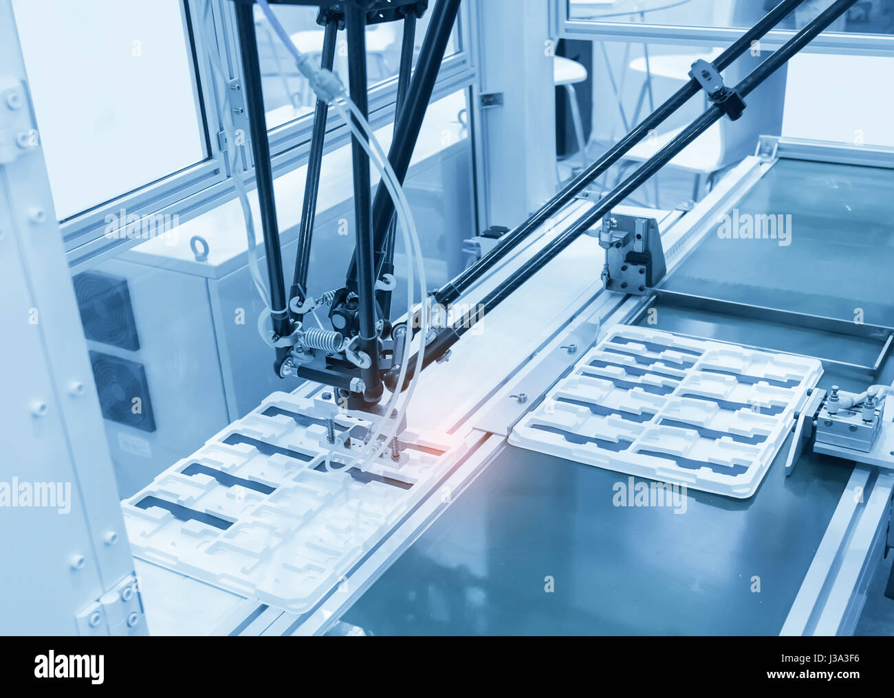 Mobile phone production line hi-res stock photography and images - Alamy