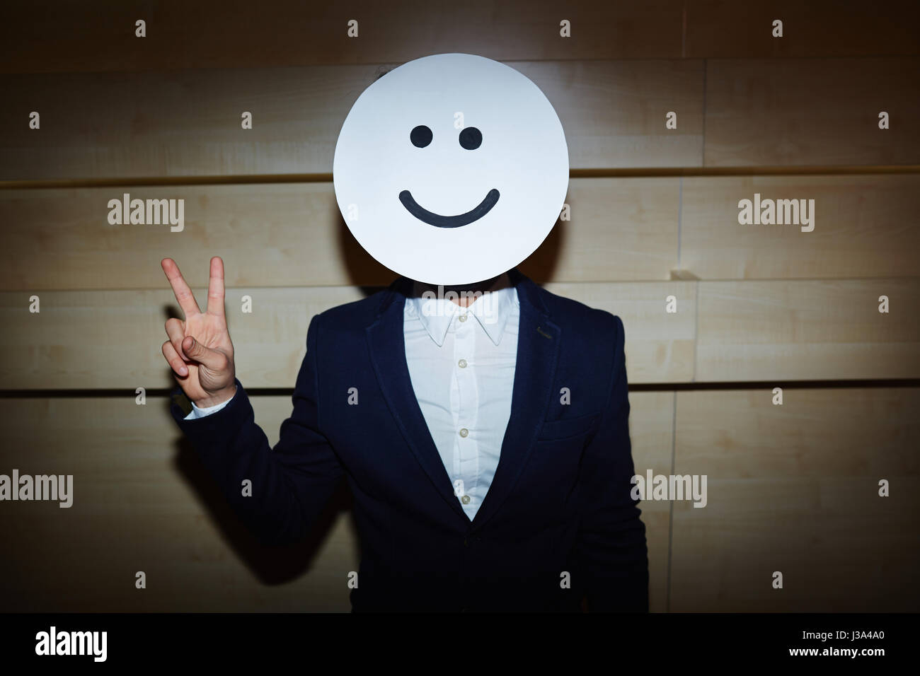 Smiling mask hi-res stock photography and images - Alamy