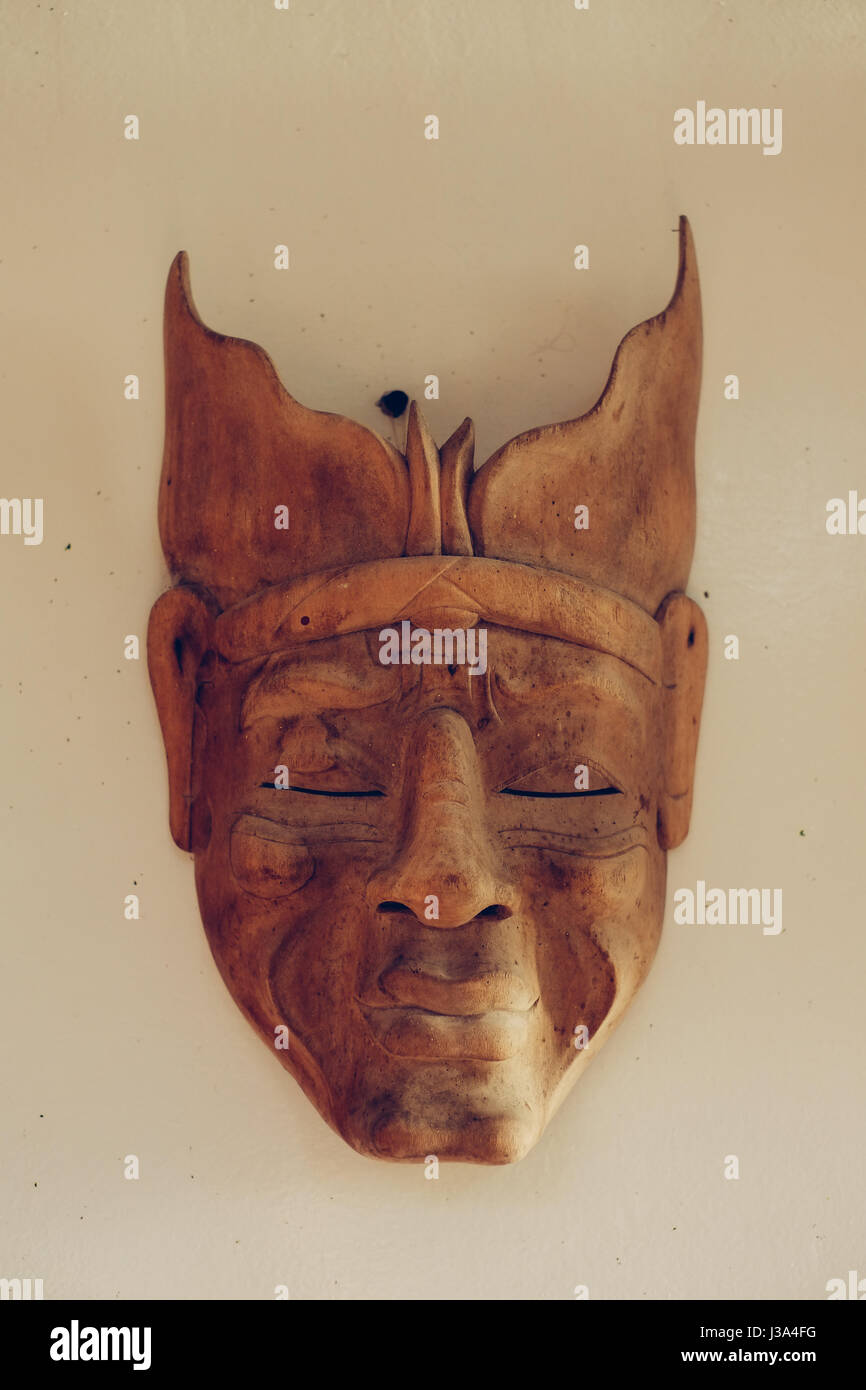 Filipino sculpture hi-res stock photography and images - Alamy