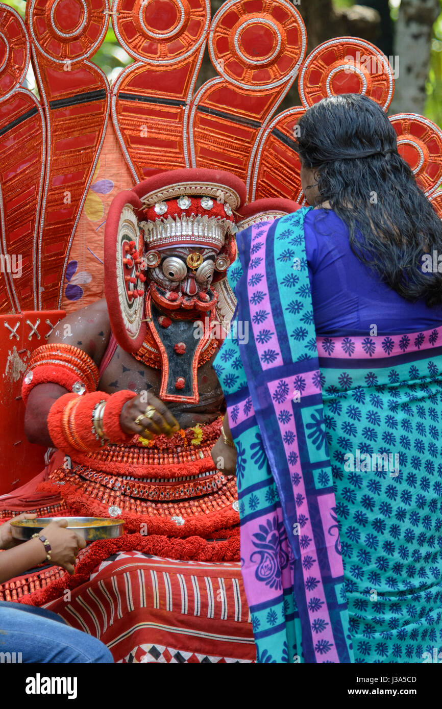Theyyam costumes hi-res stock photography and images - Alamy