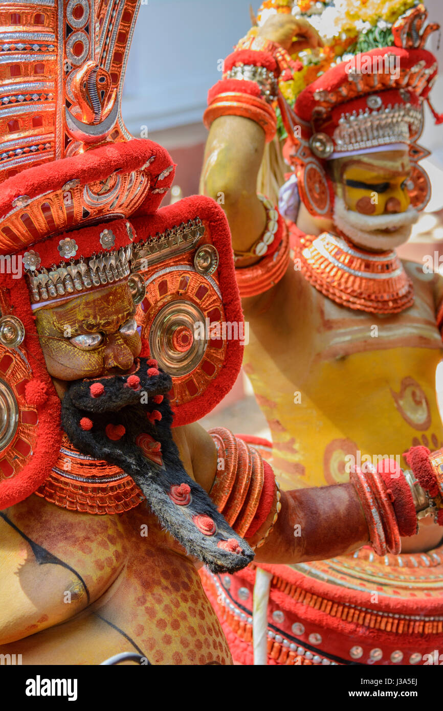 Theyyam Makeup Stock Photos & Theyyam Makeup Stock Images - Alamy