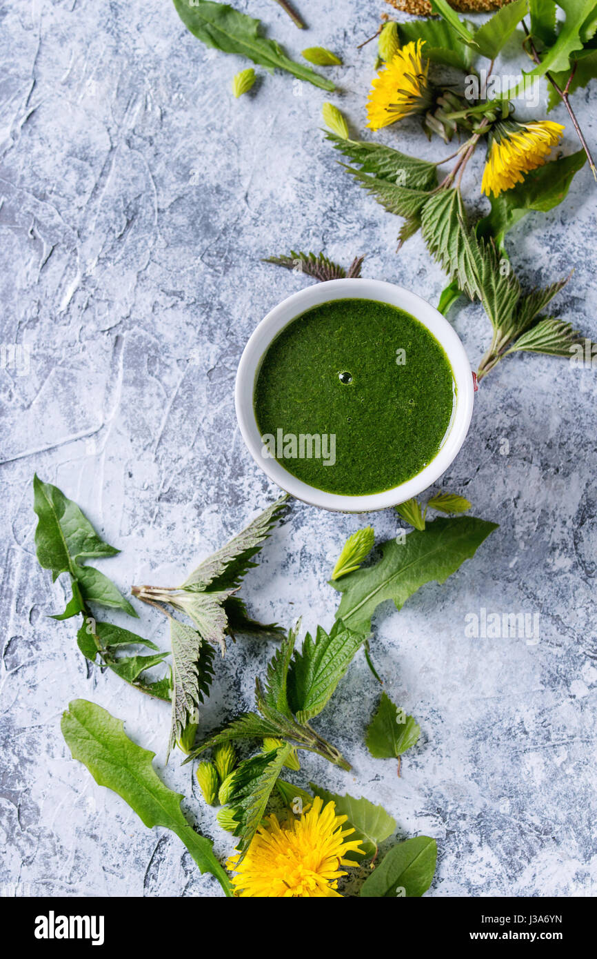 Dandelion and stinging nettle hi-res stock photography and images - Alamy