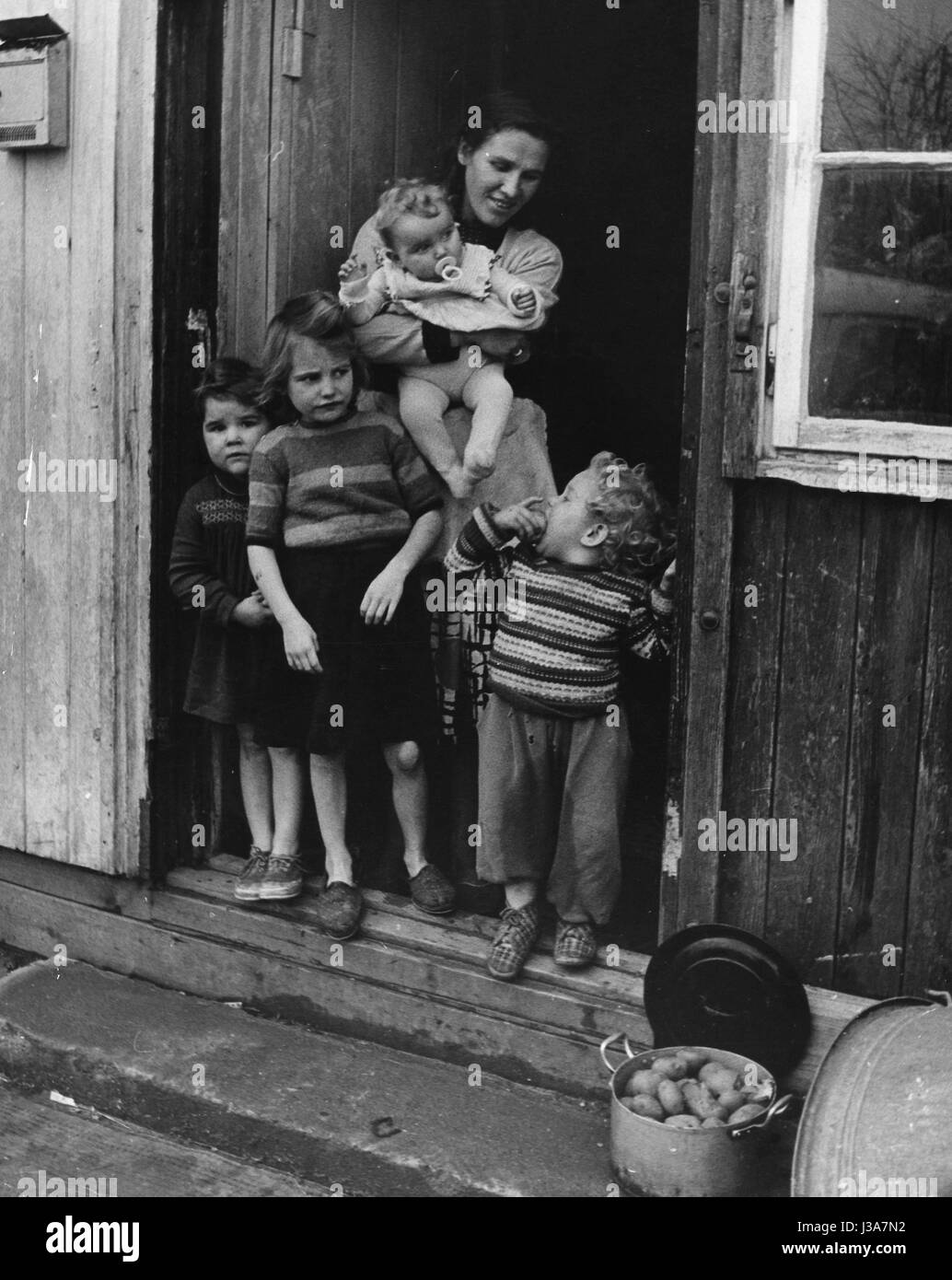 Camp pot Black and White Stock Photos & Images - Alamy