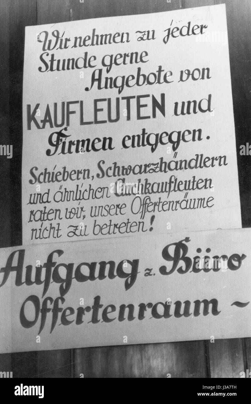 Sign owner Black and White Stock Photos & Images - Alamy