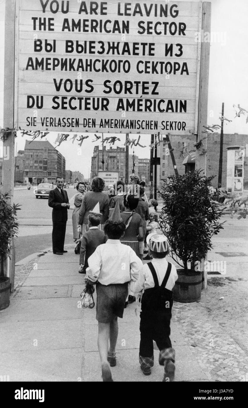 German border sign in Black and White Stock Photos & Images - Alamy