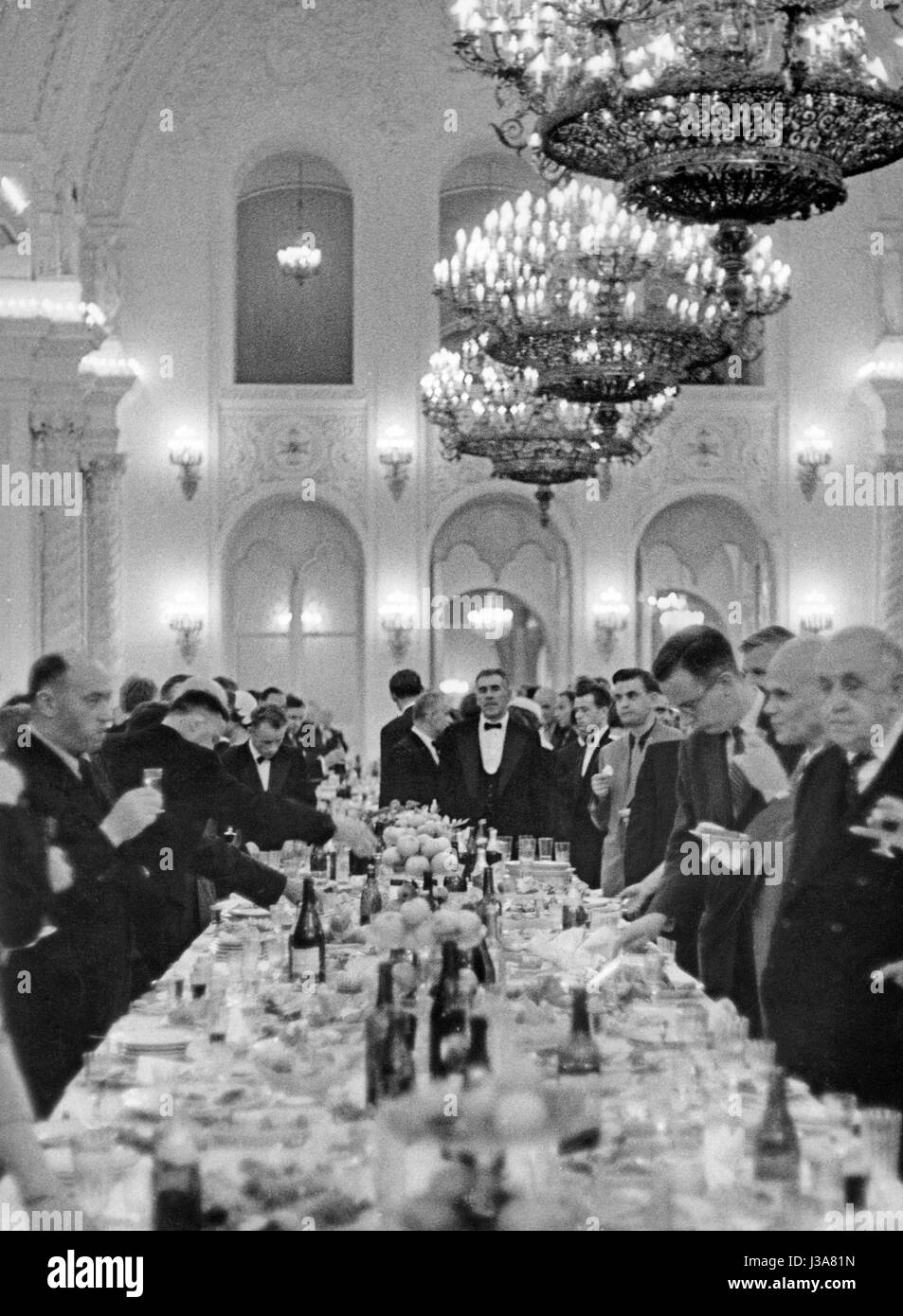 Order board Black and White Stock Photos & Images - Alamy