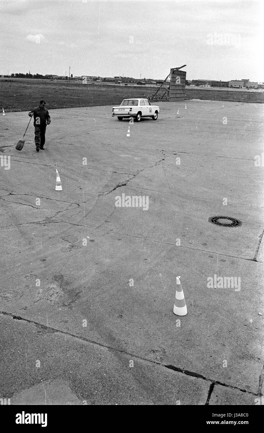 Test drive with a BMW 1800 on a test track, 1963 Stock Photo - Alamy