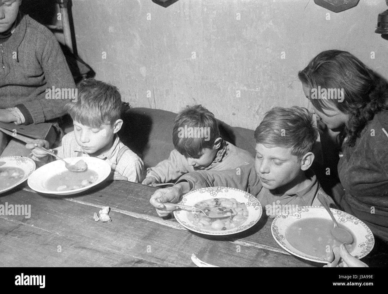 1966 home hi-res stock photography and images - Alamy