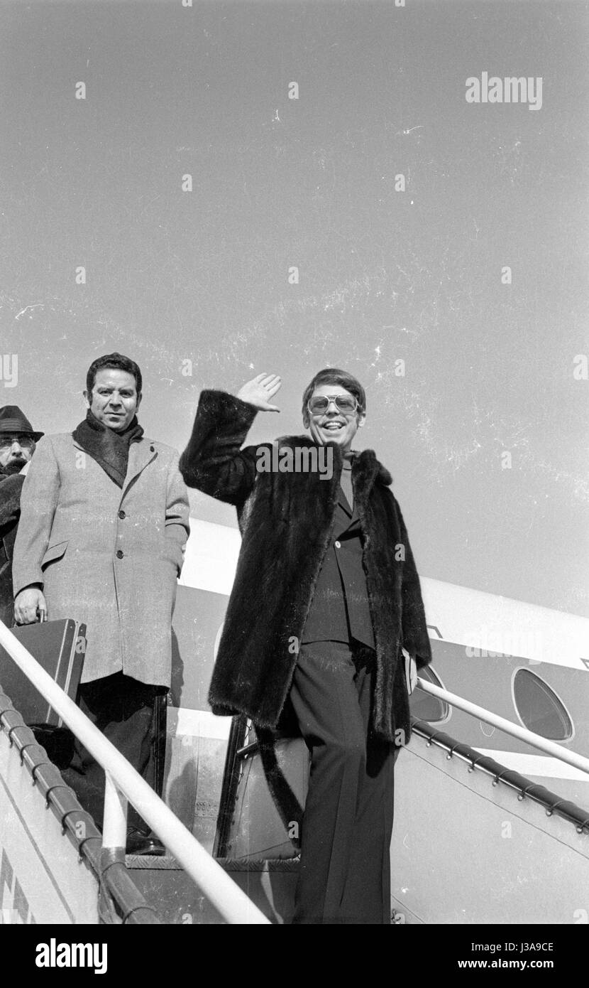 Spanish airport Black and White Stock Photos & Images - Alamy