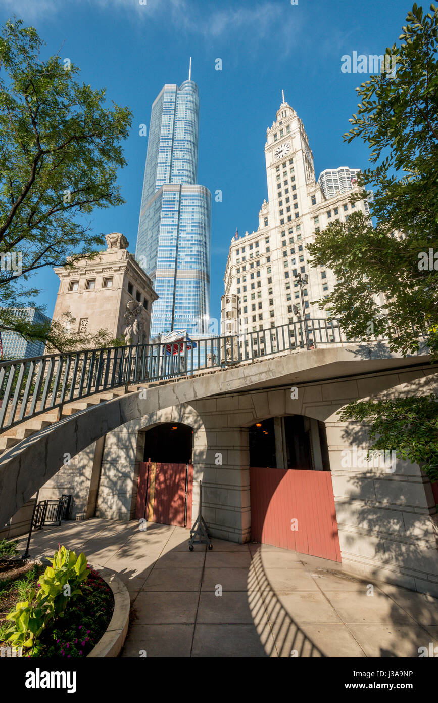 Chicago riverwalk views showing buildings and Chicago river USA Stock ...