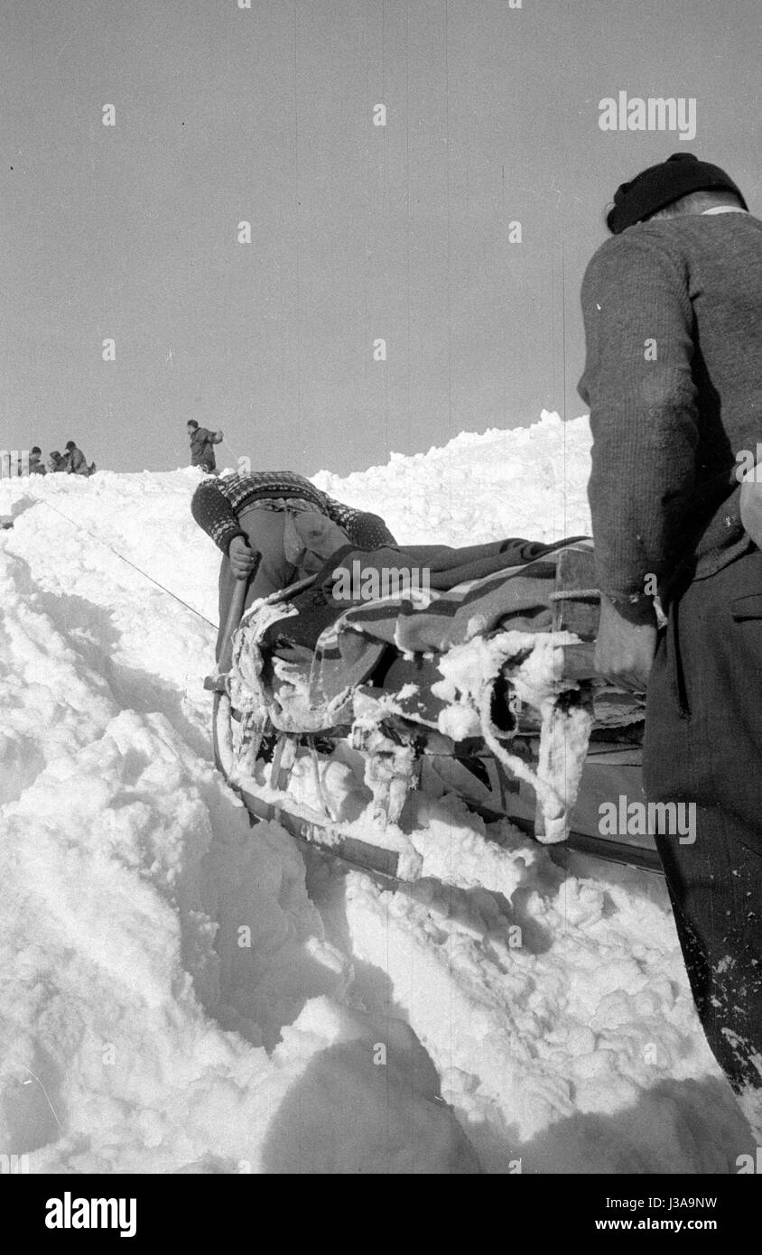 Extreme transport Black and White Stock Photos & Images - Alamy