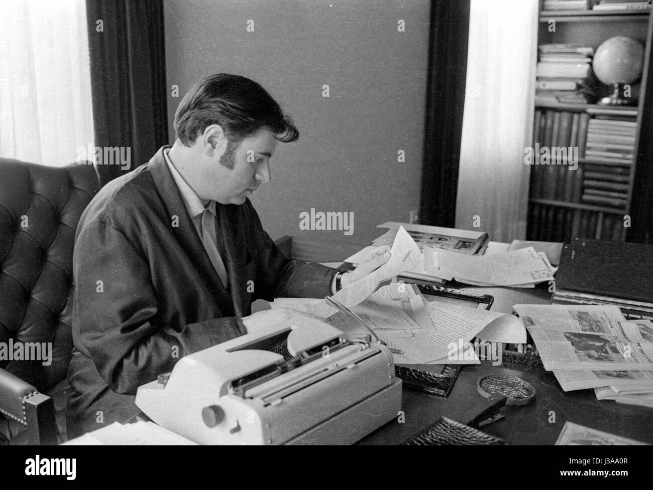 Hans rudolf Black and White Stock Photos & Images - Alamy