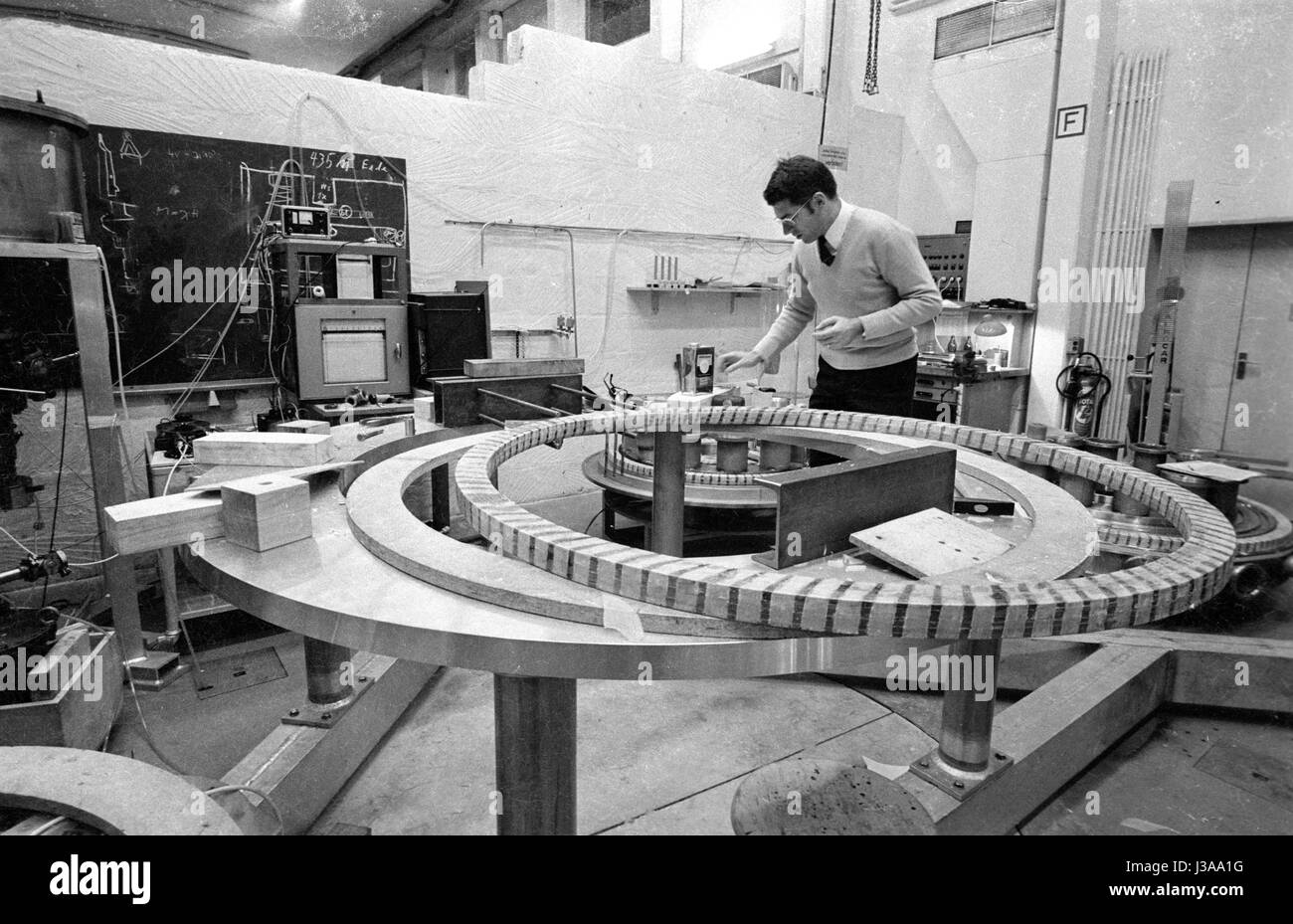 Laboratory at IPP in Garching, 1970 Stock Photo - Alamy