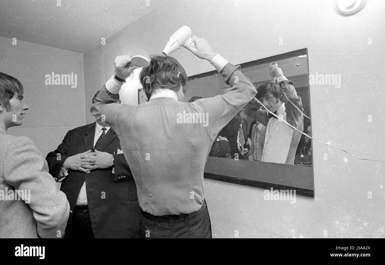 Star dressing room Black and White Stock Photos & Images - Alamy