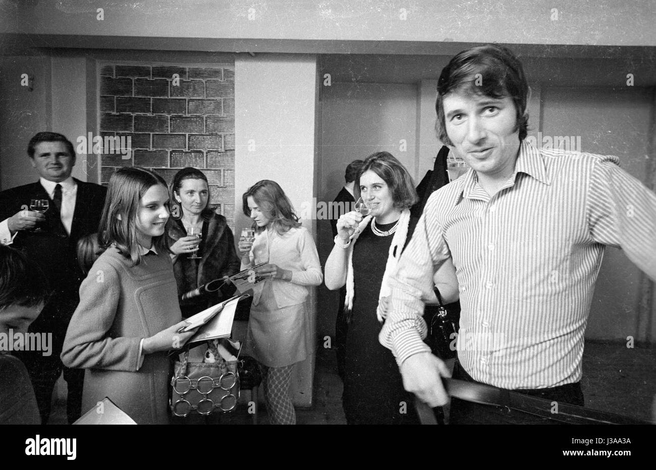 Between friends Black and White Stock Photos & Images - Alamy