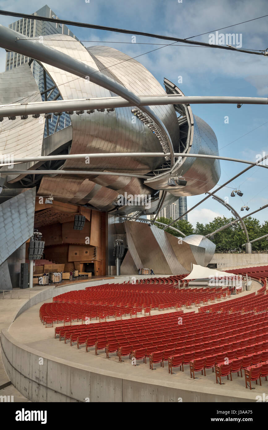 Chicago, Harris Theater by Frank Gehry new Millenium Park USA Stock ...