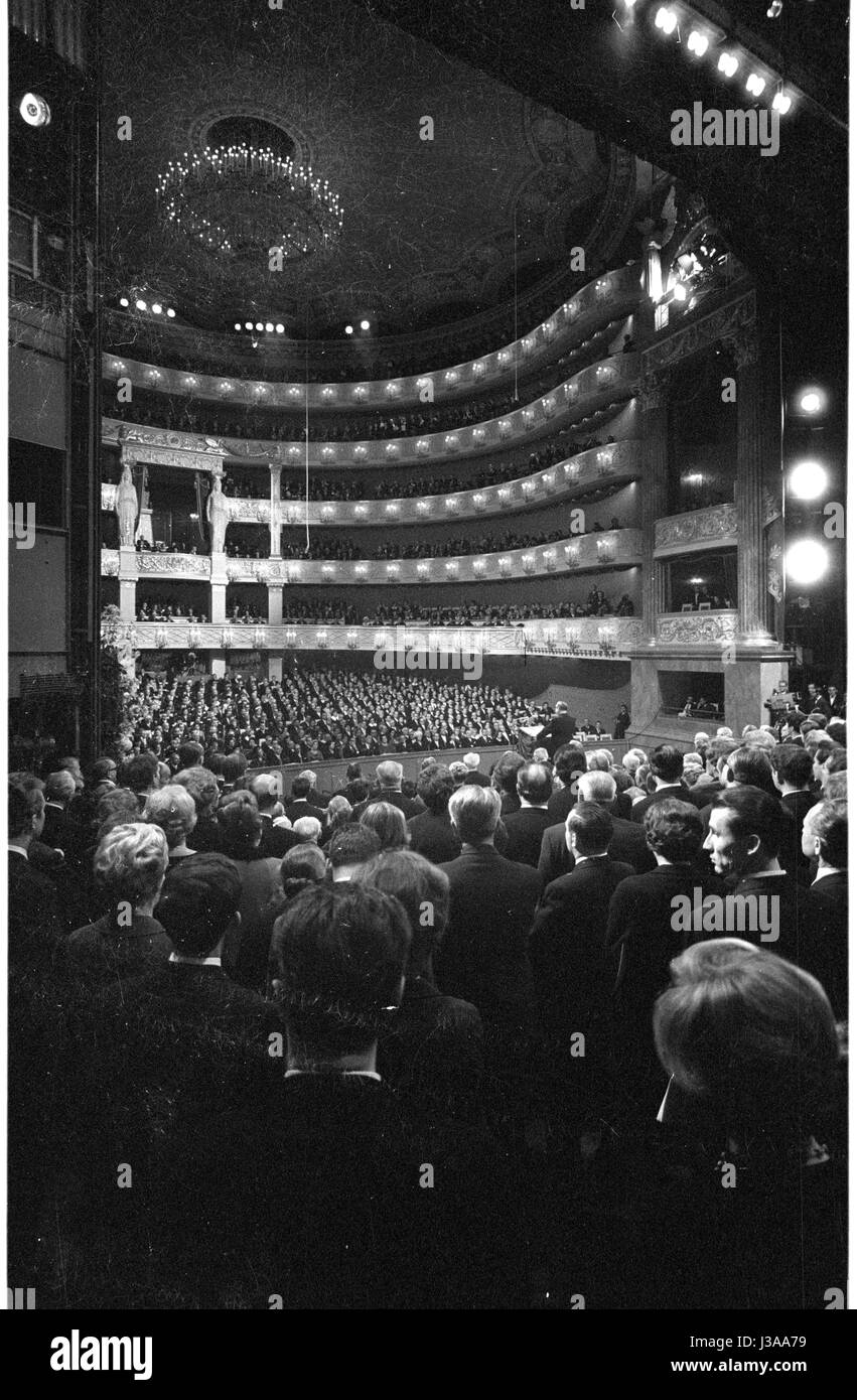 Reopening germany Black and White Stock Photos & Images - Alamy