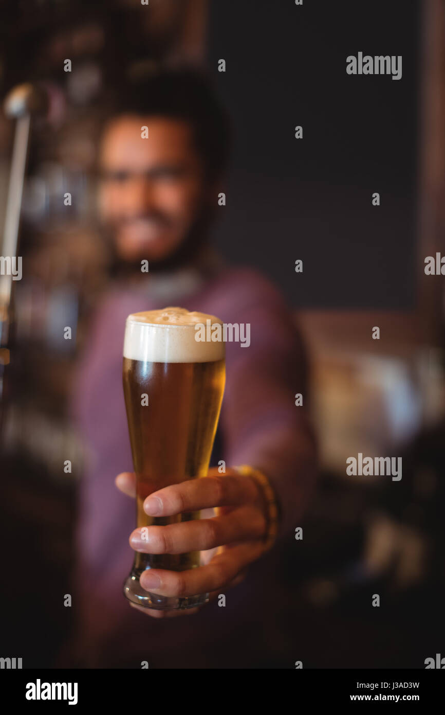 French bar tender hi-res stock photography and images - Alamy