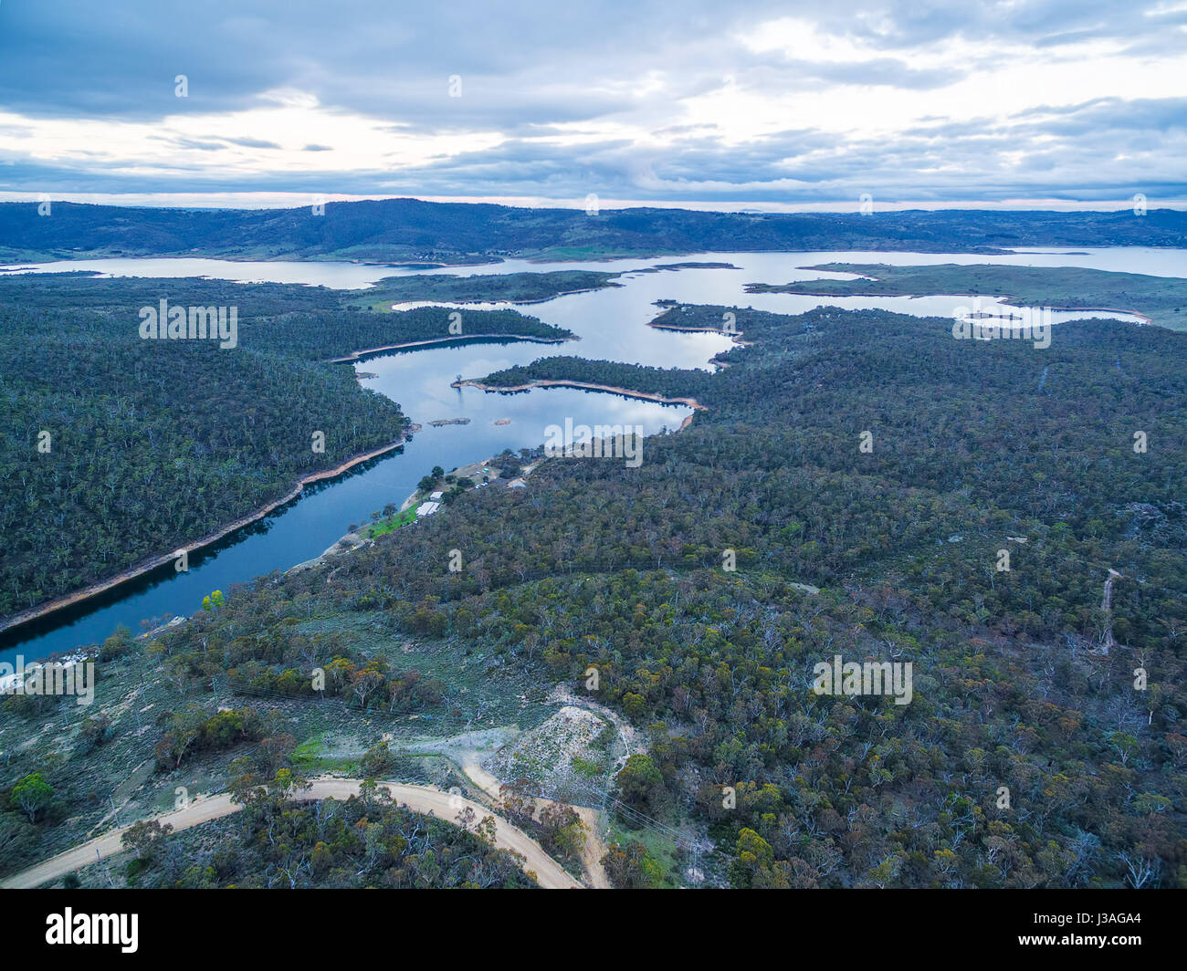 Lake jindabyne australia hi-res stock photography and images - Alamy