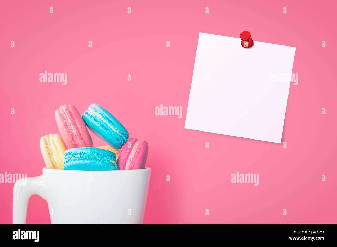 Sheet paper push pins hi-res stock photography and images - Alamy