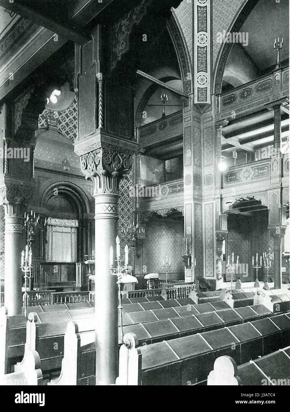 Synagoge innenraum hi-res stock photography and images - Alamy