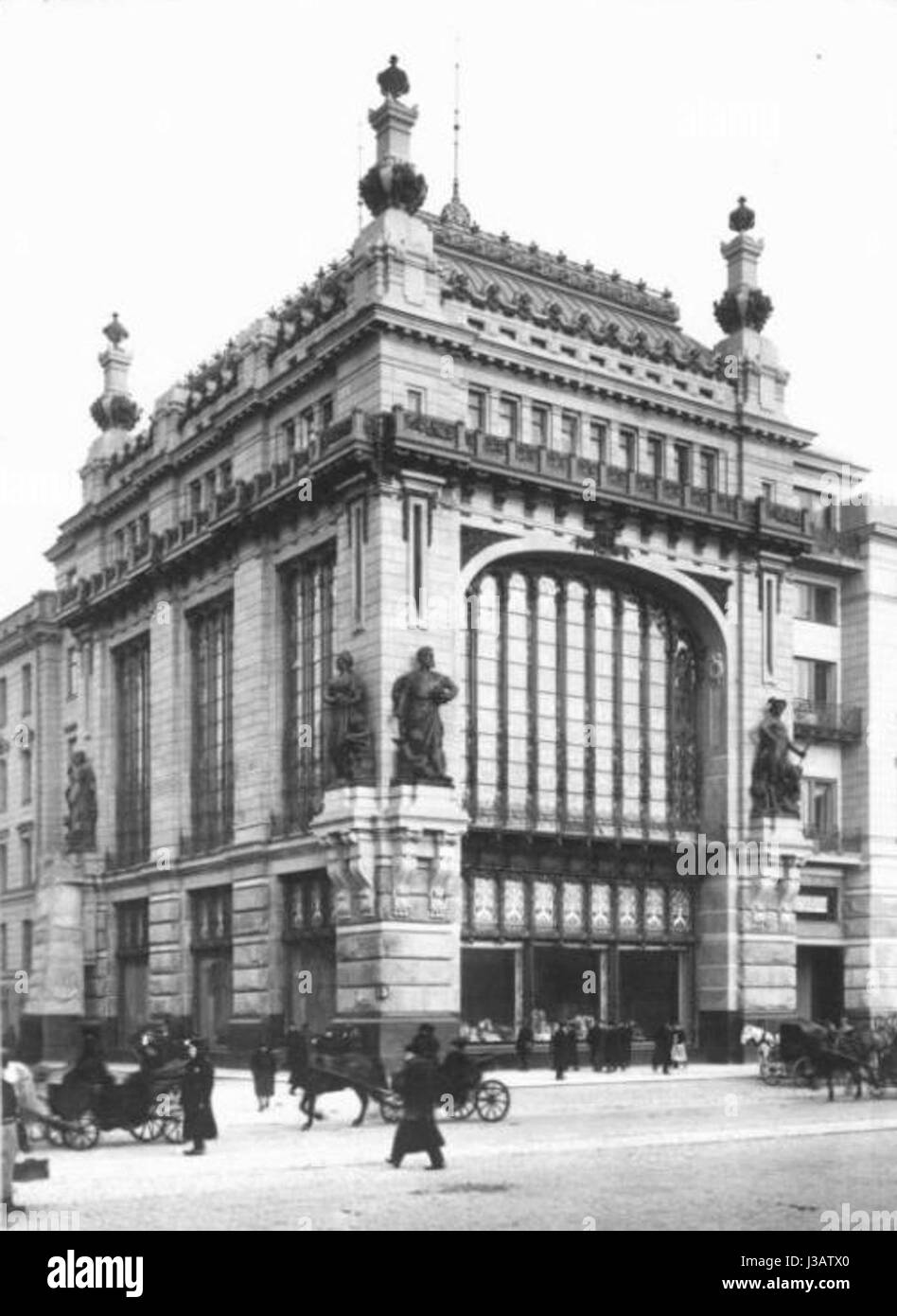 Eliseevsky Black and White Stock Photos & Images - Alamy