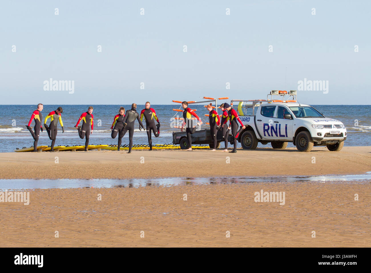 rnli lifeguard sea save rescue rescuer emergency drown drowning water ...