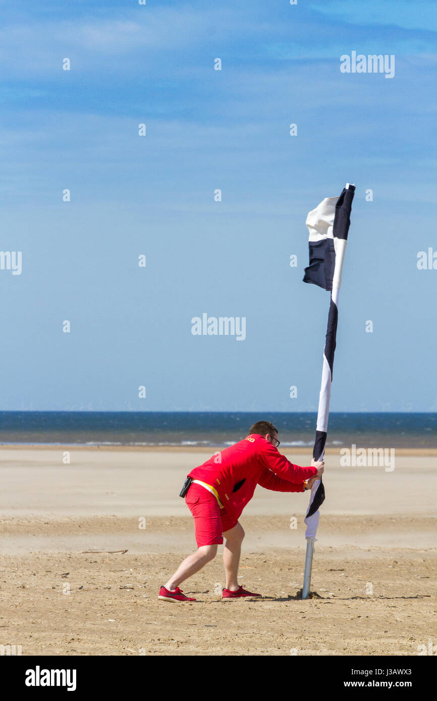 rnli lifeguard sea save rescue rescuer emergency drown drowning water ...