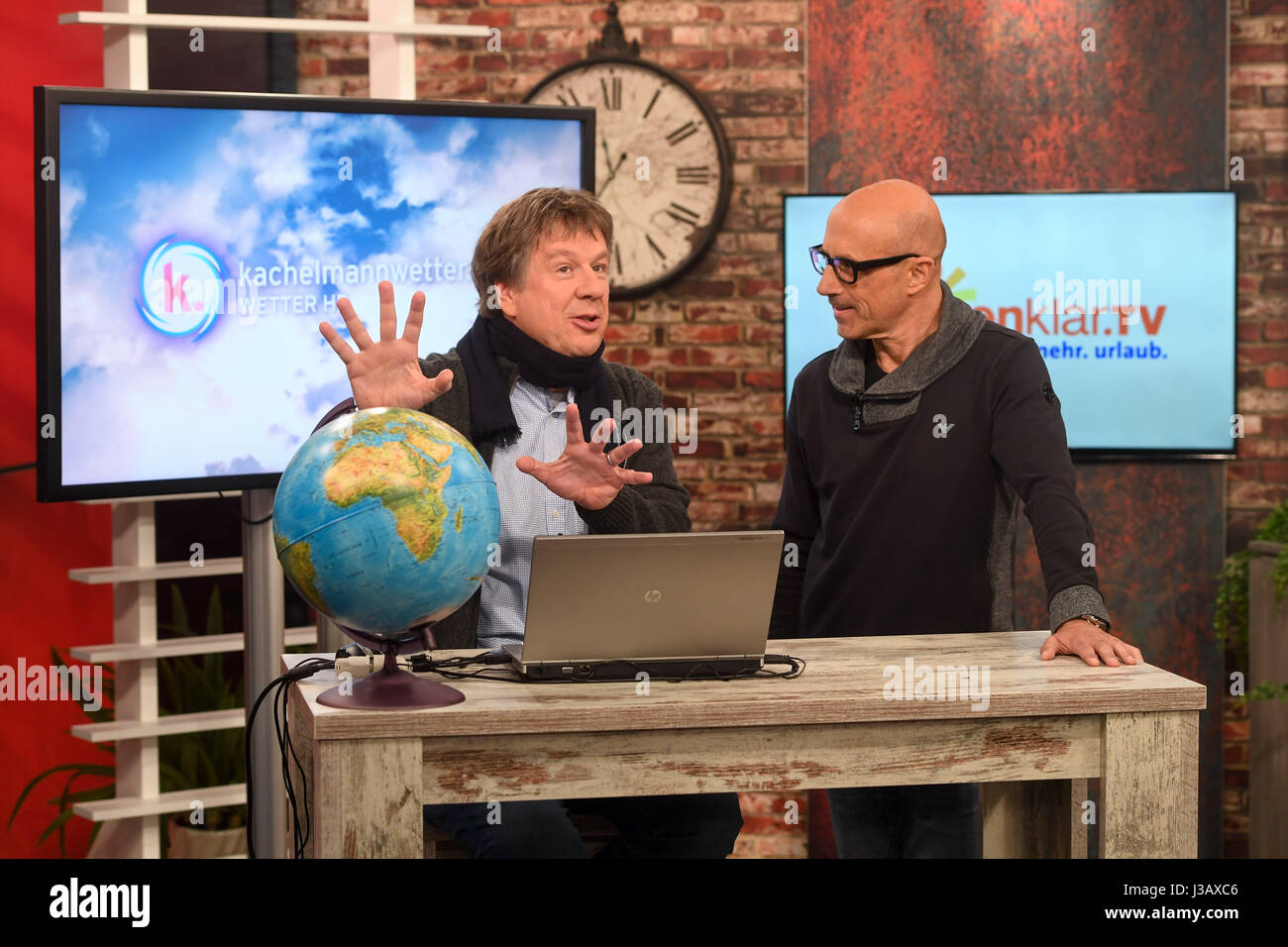 Meteorologist Joerg Kachelmann (l) and presenter Michael ("Goofy ...