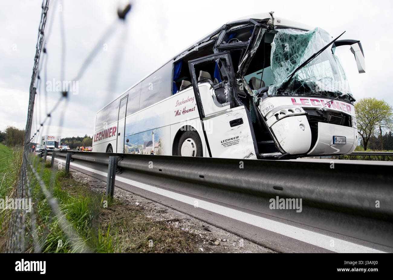 Damaged bus hi-res stock photography and images - Alamy
